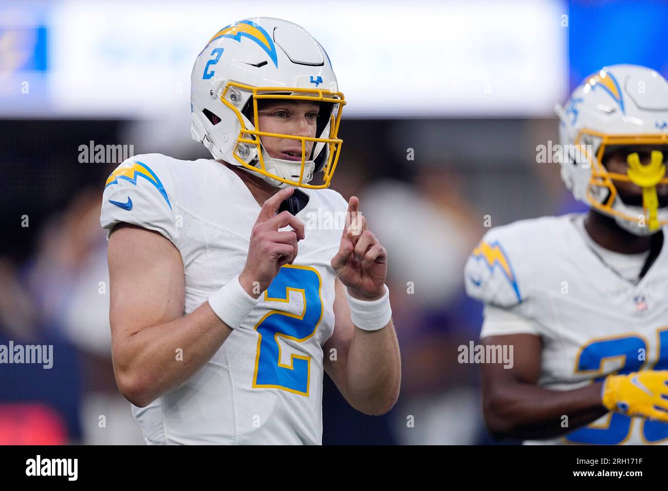 Los Angeles Chargers quarterback Easton Stick signals during the first ...