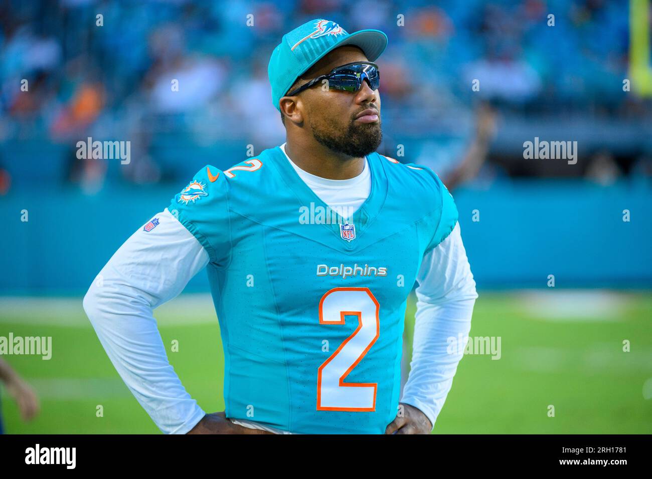 Miami Dolphins linebacker Bradley Chubb (2) stands on the sidelines ...
