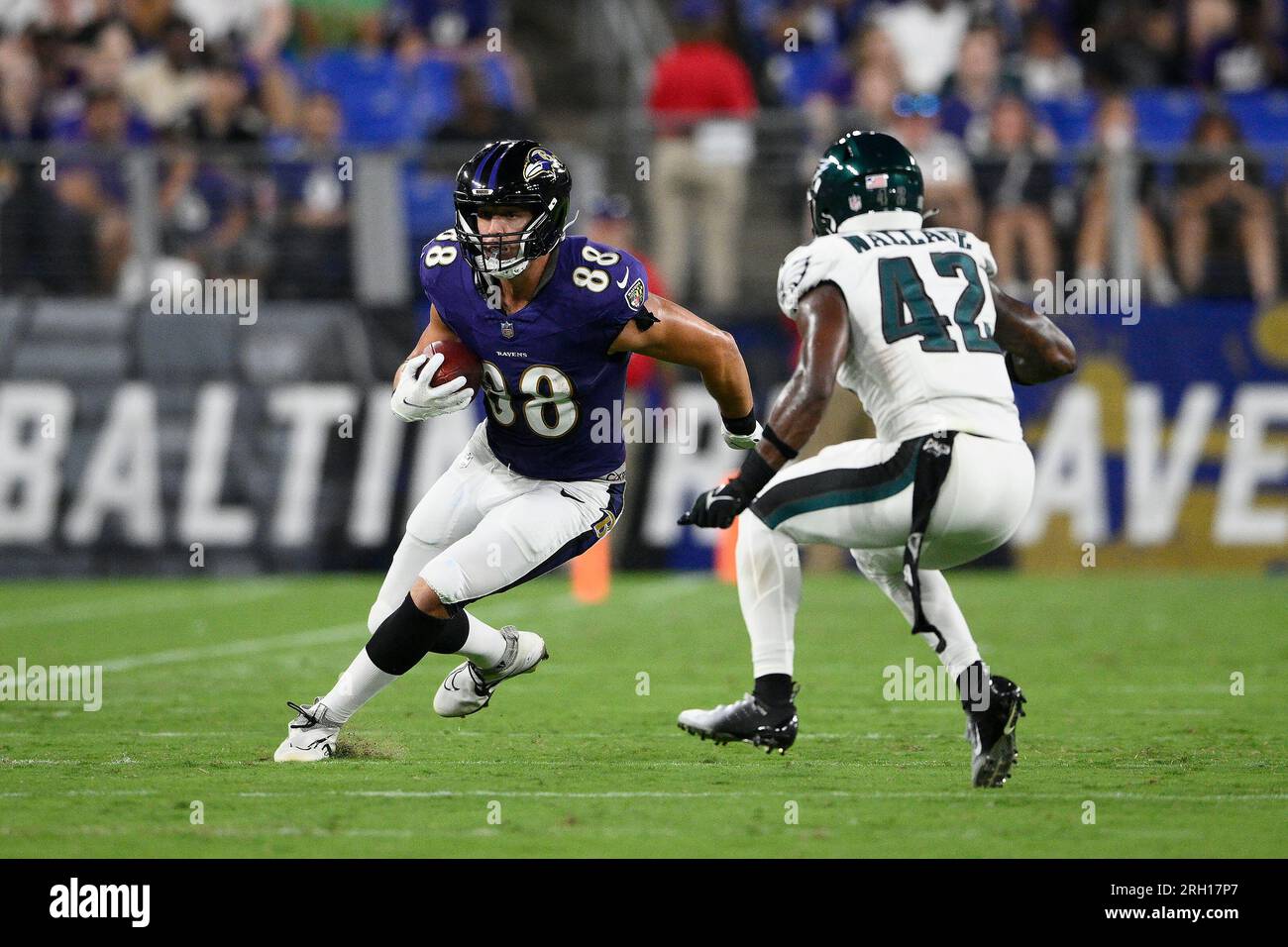 Baltimore Ravens tight end Charlie Kolar (88) runs against Philadelphia ...