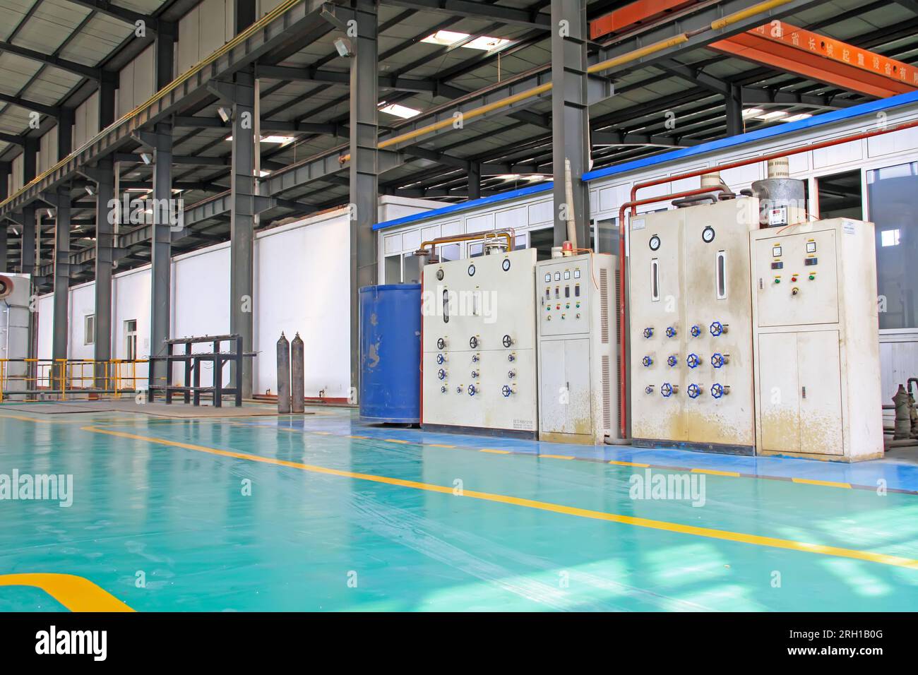 manufacturing production workshop in a factory, north china Stock Photo ...