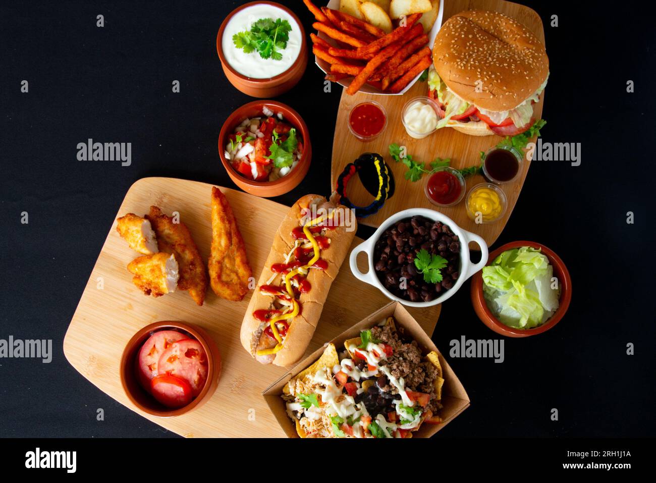 Food Cover Photos around the world Stock Photo - Alamy