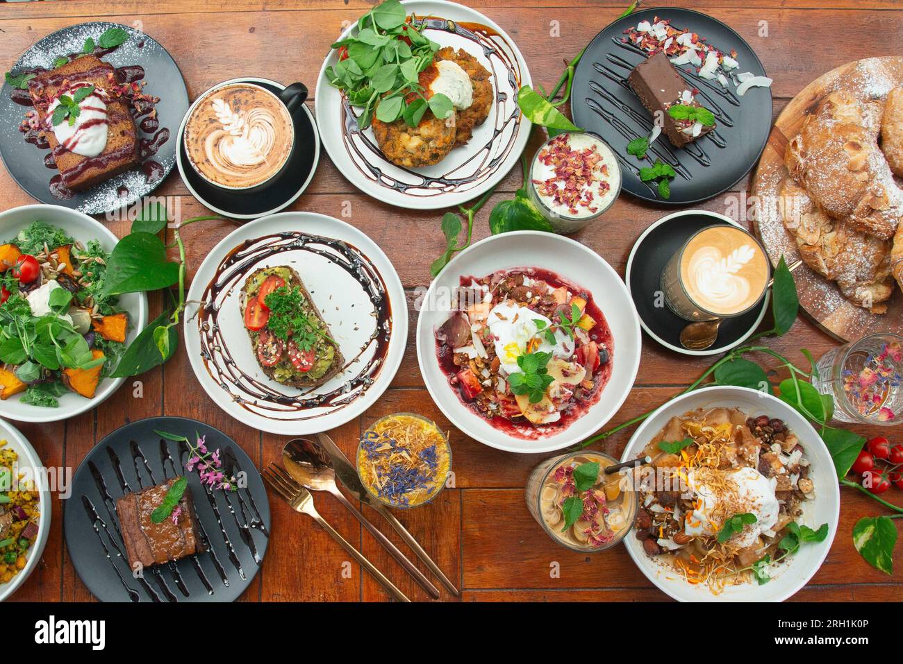 Food Cover Photos around the world Stock Photo - Alamy
