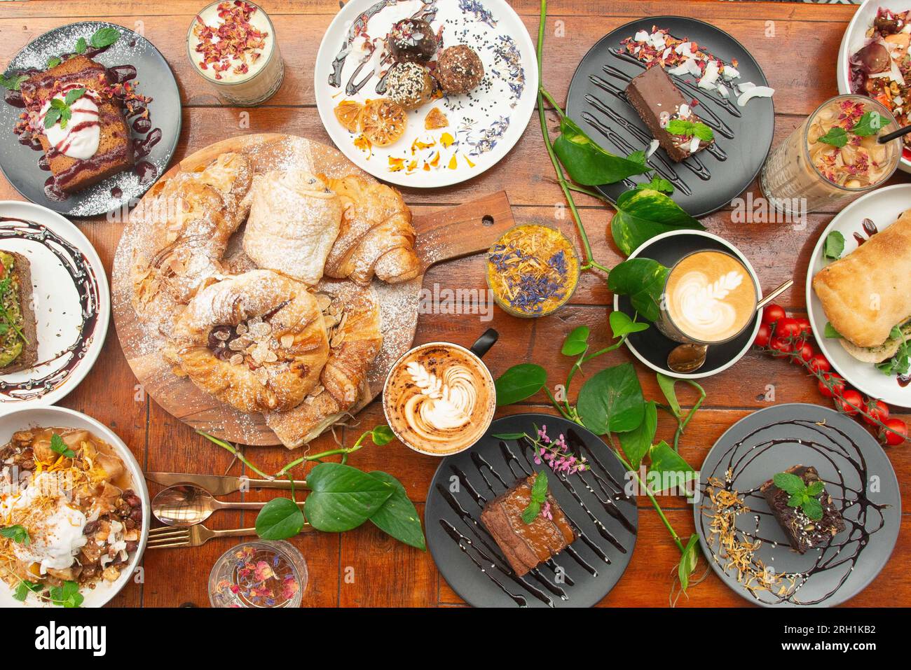 Food Cover Photos around the world Stock Photo - Alamy