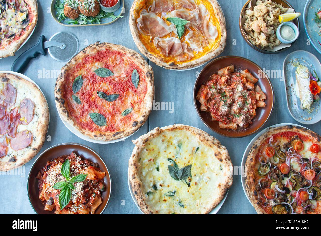 Food Cover Photos around the world Stock Photo - Alamy
