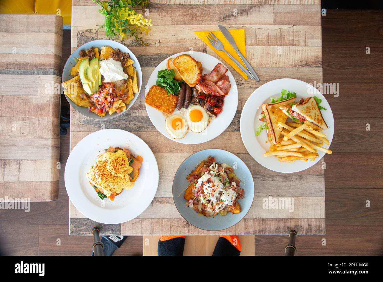 Food Cover Photos around the world Stock Photo - Alamy