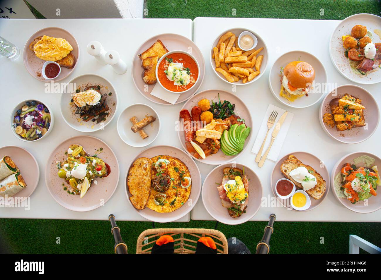 Food Cover Photos around the world Stock Photo - Alamy