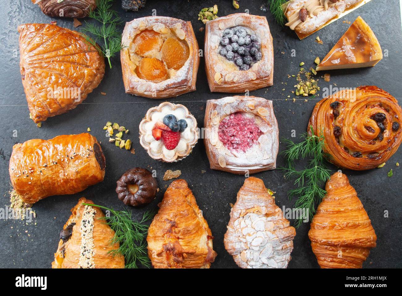 Food Cover Photos around the world Stock Photo - Alamy