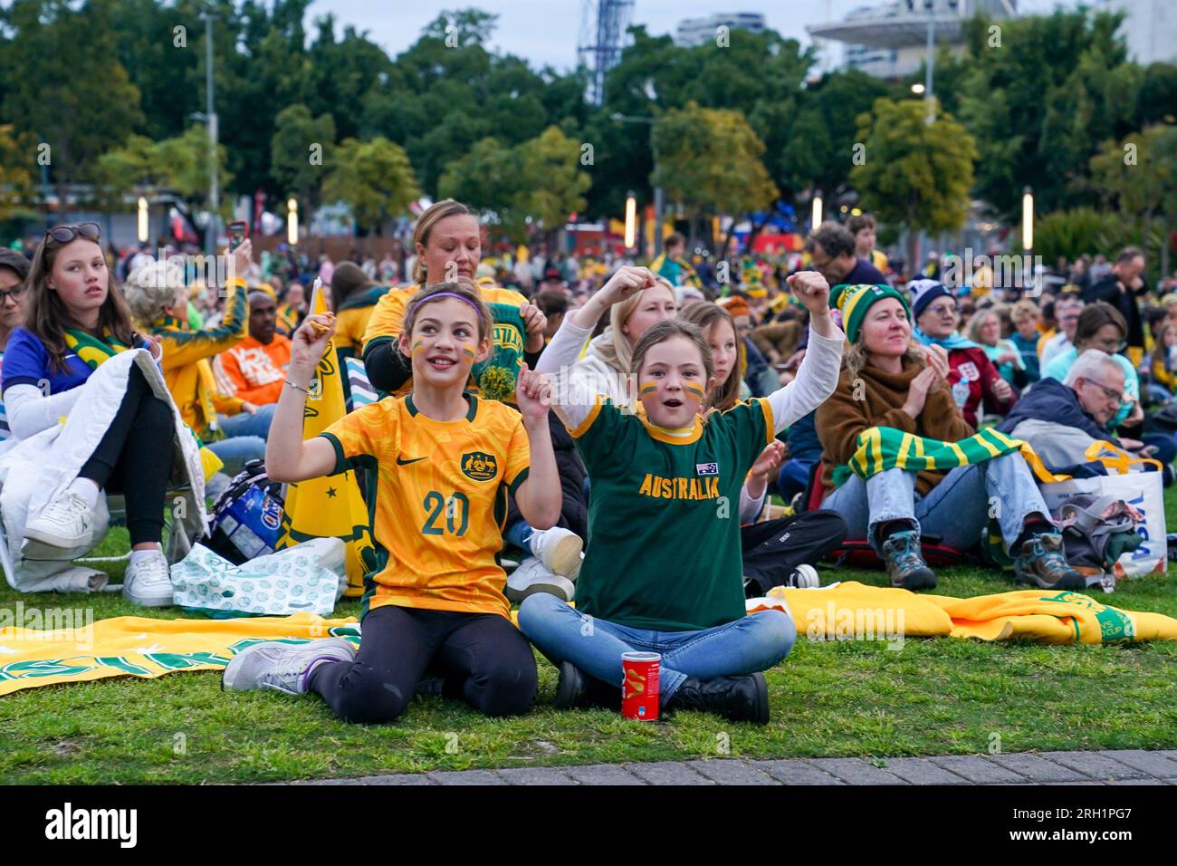 Fifa soccer fans big screen hi-res stock photography and images - Alamy
