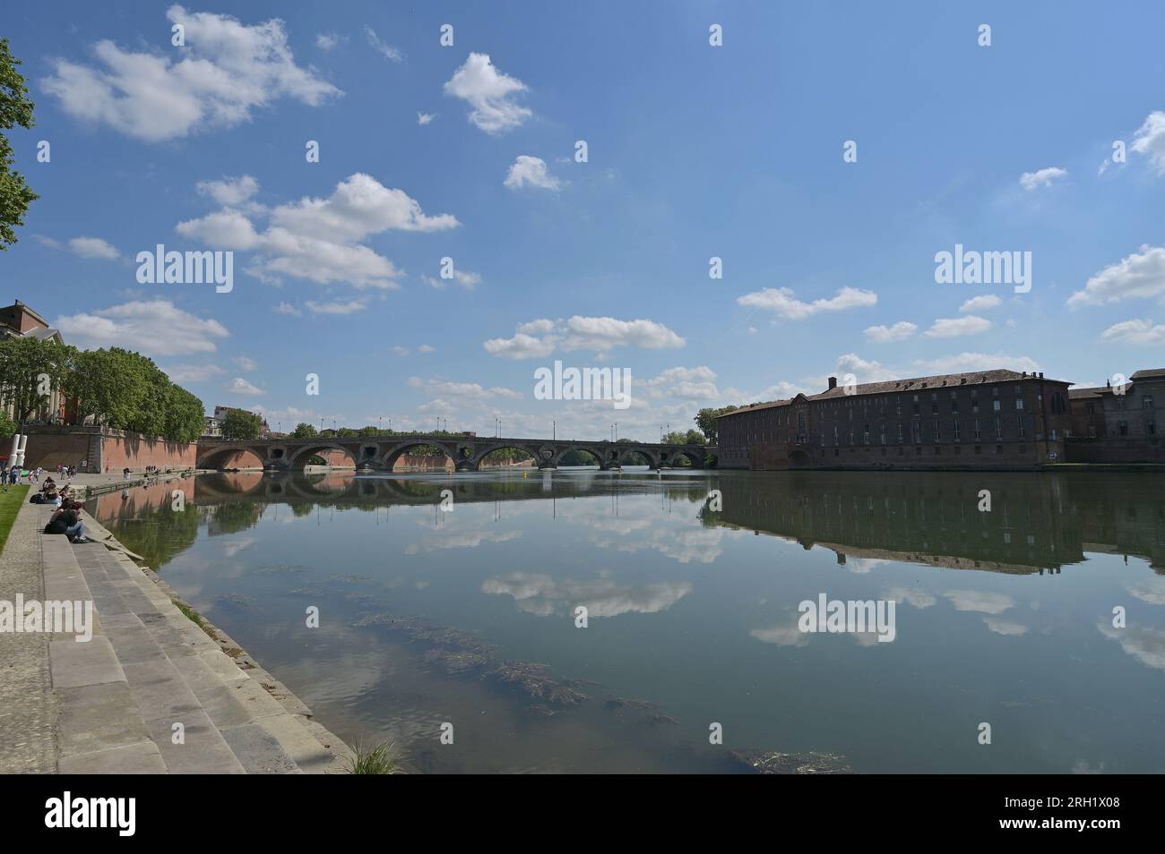 Hopital dieu hi-res stock photography and images - Alamy