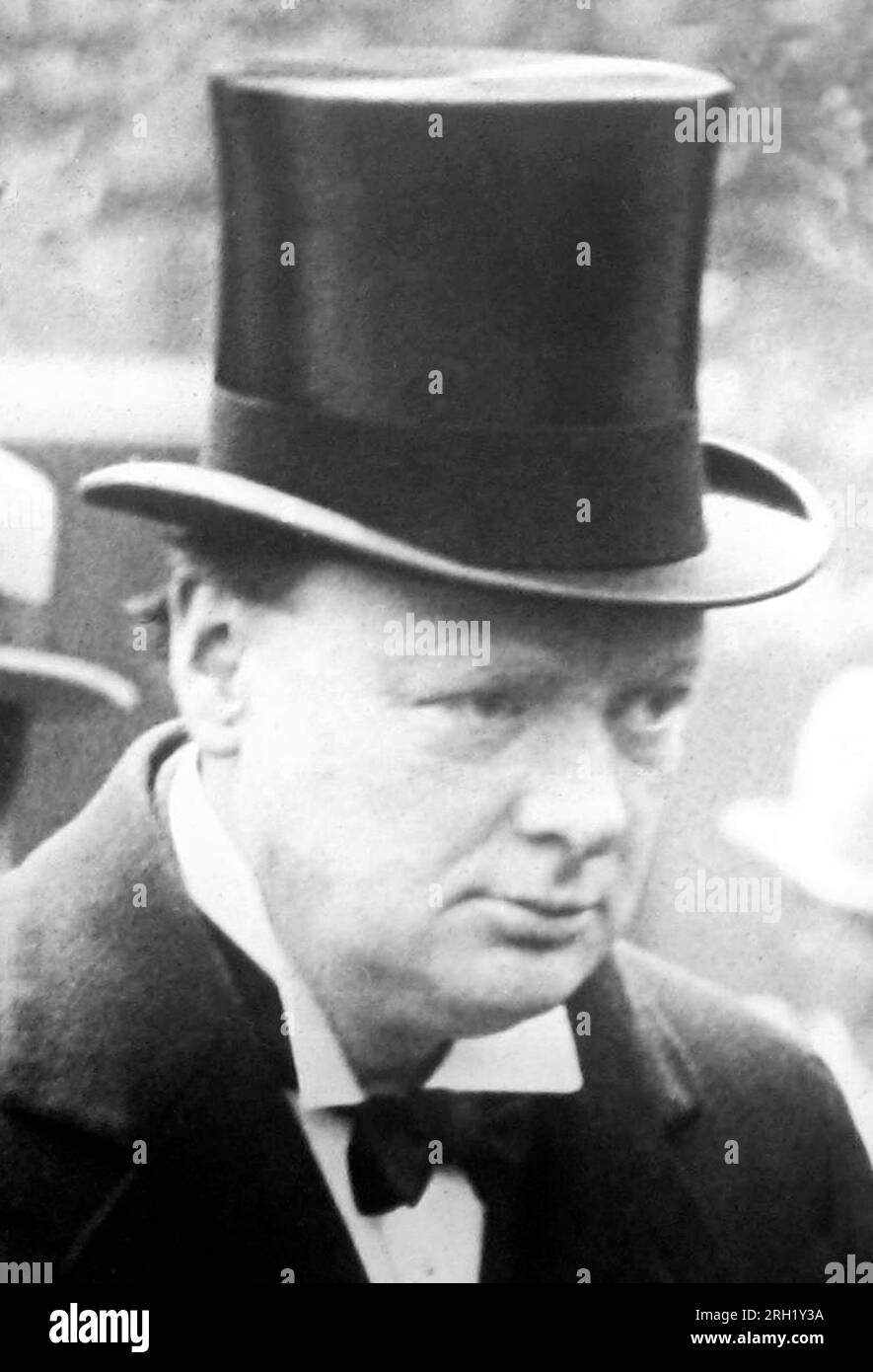Winston churchill ww2 hi-res stock photography and images - Alamy