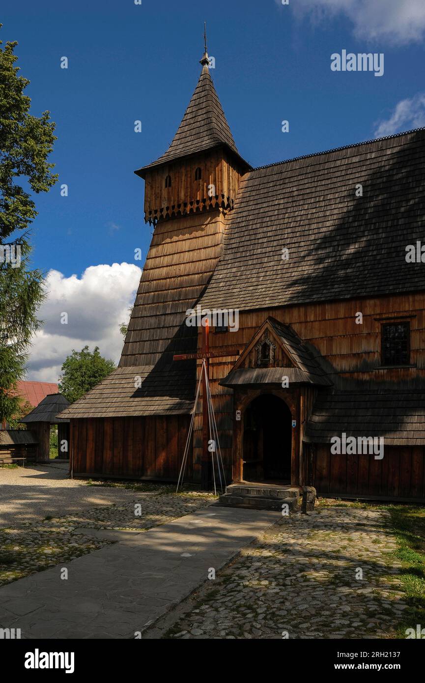 Tower added in the 1400s hi-res stock photography and images - Alamy