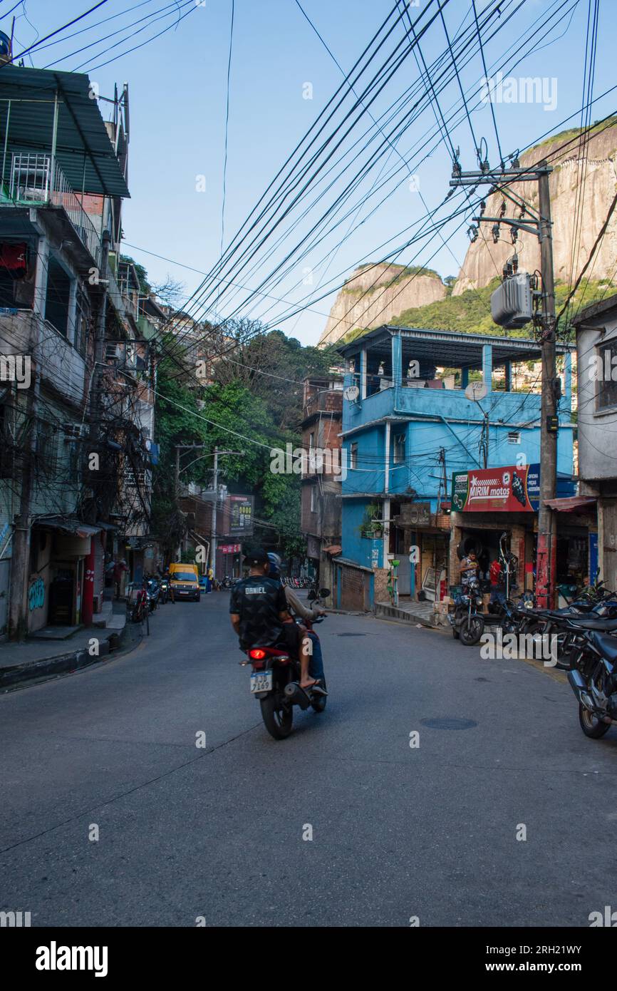 Brazil: daily life in the streets of Rocinha, the famous favela in the ...