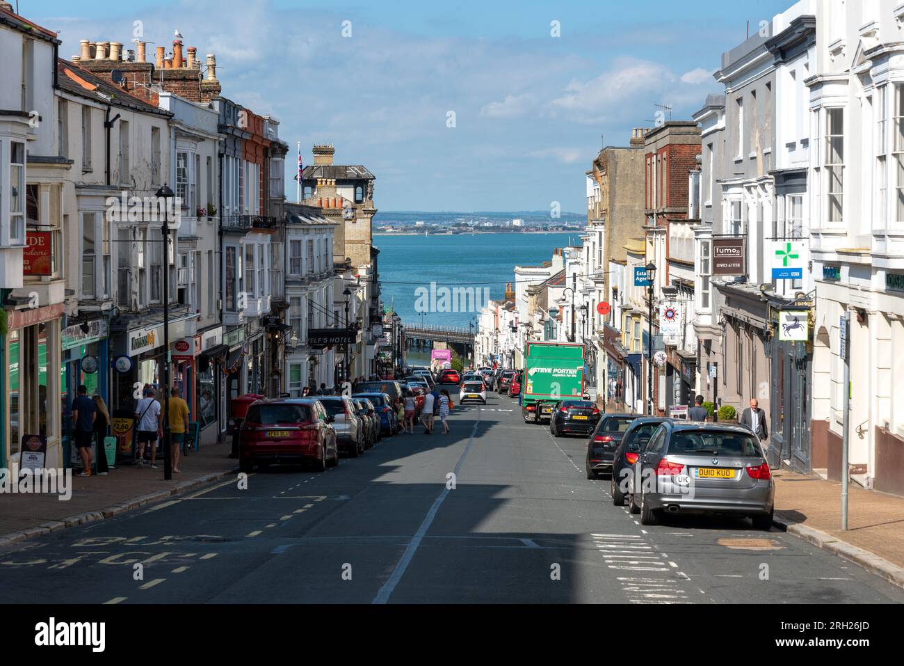 Isle of wight shopping hi-res stock photography and images - Alamy