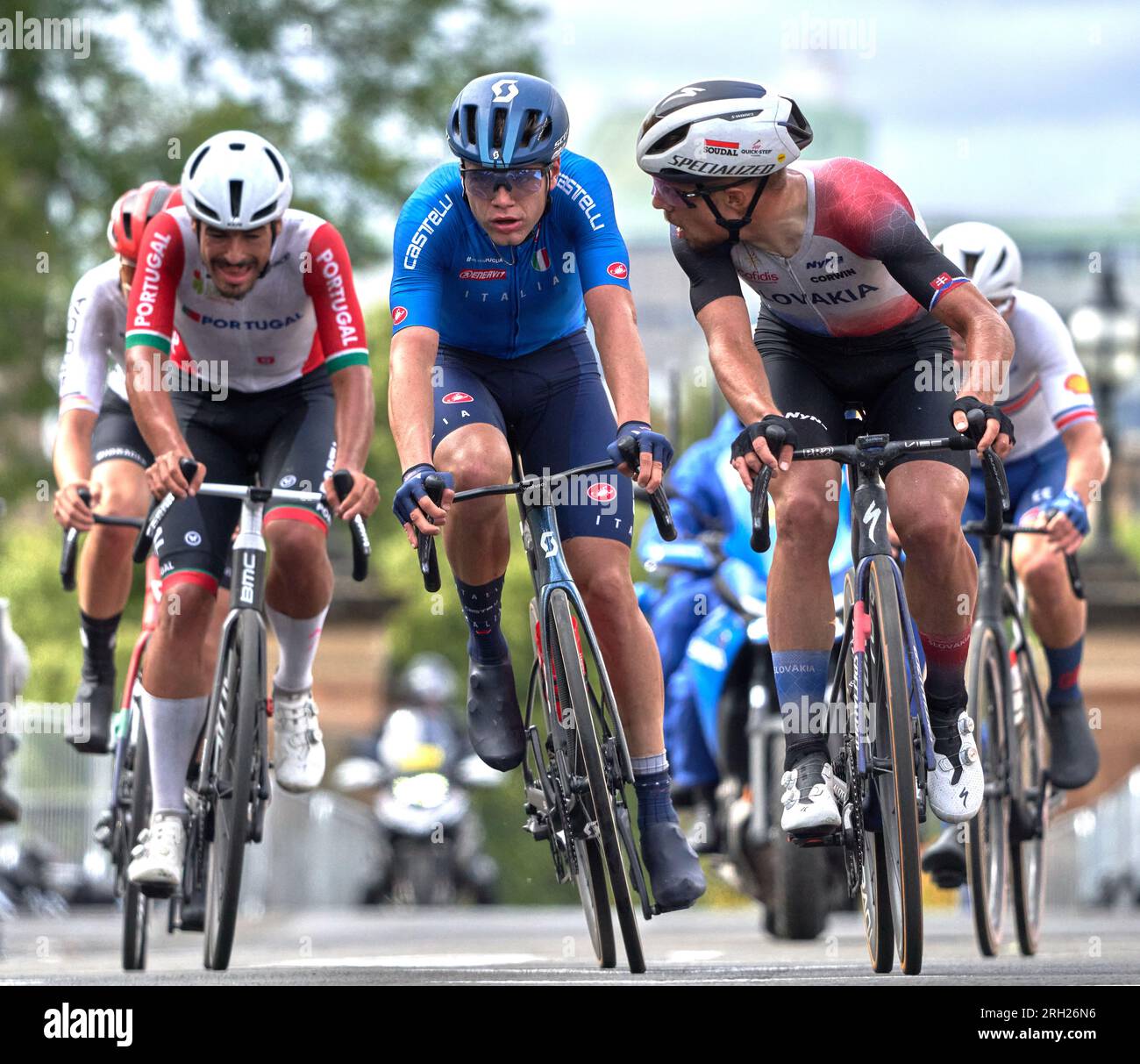 Uci cycling world championships 2023 hi-res stock photography and ...