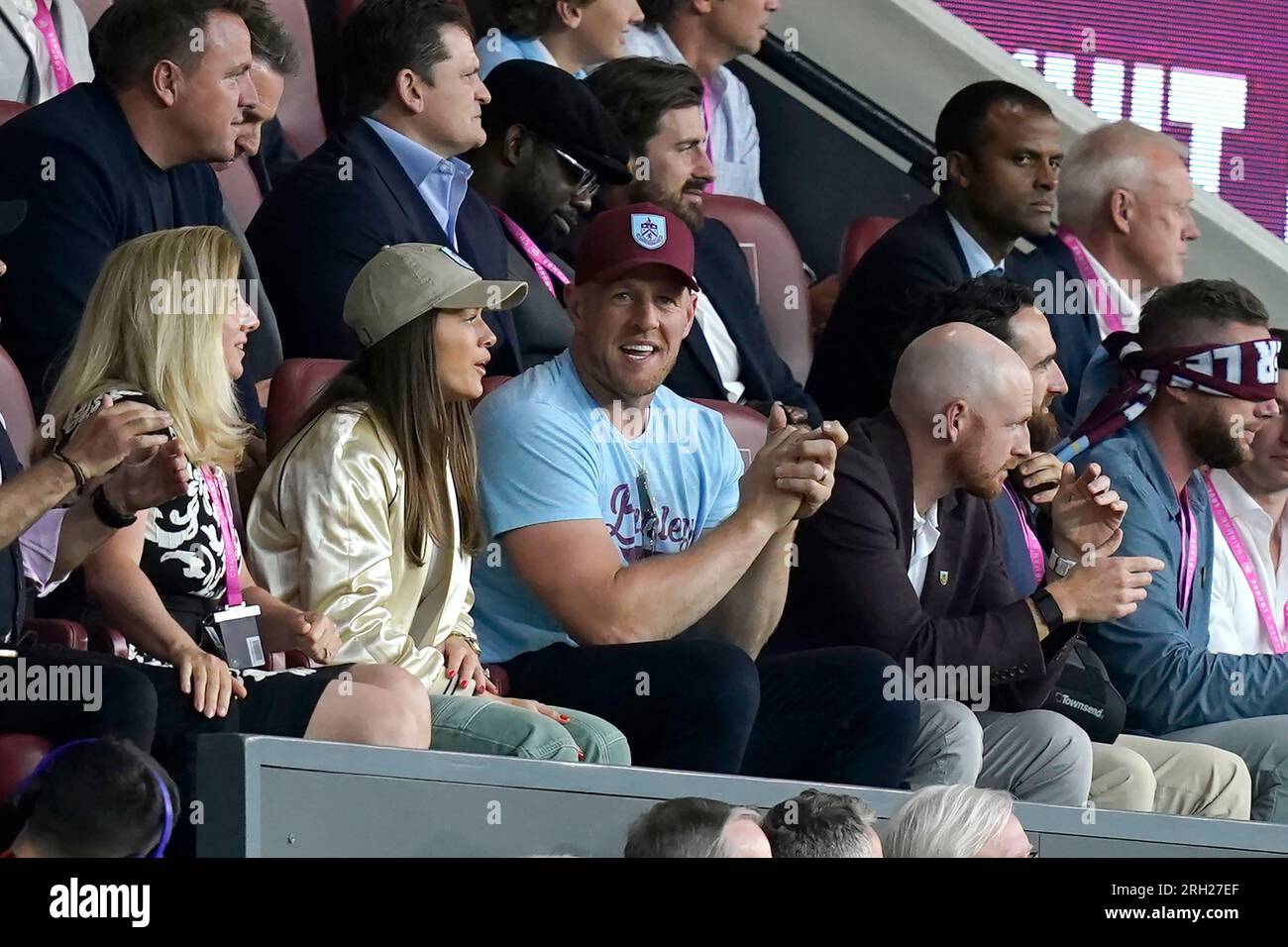 Jj watt nfl hi-res stock photography and images - Alamy