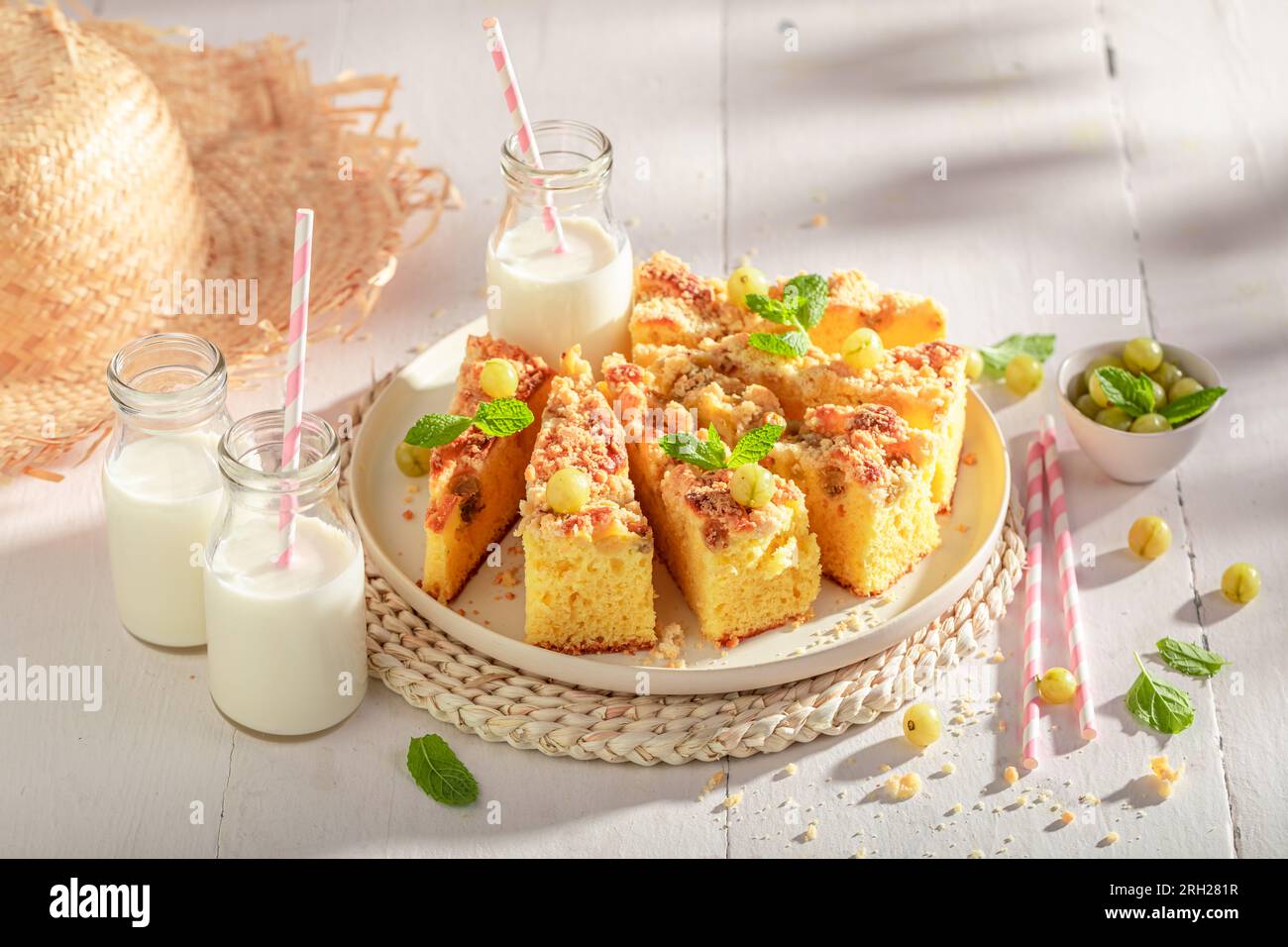 Fresh gooseberry butter cake with glaze and crumble. Gooseberry yeast ...