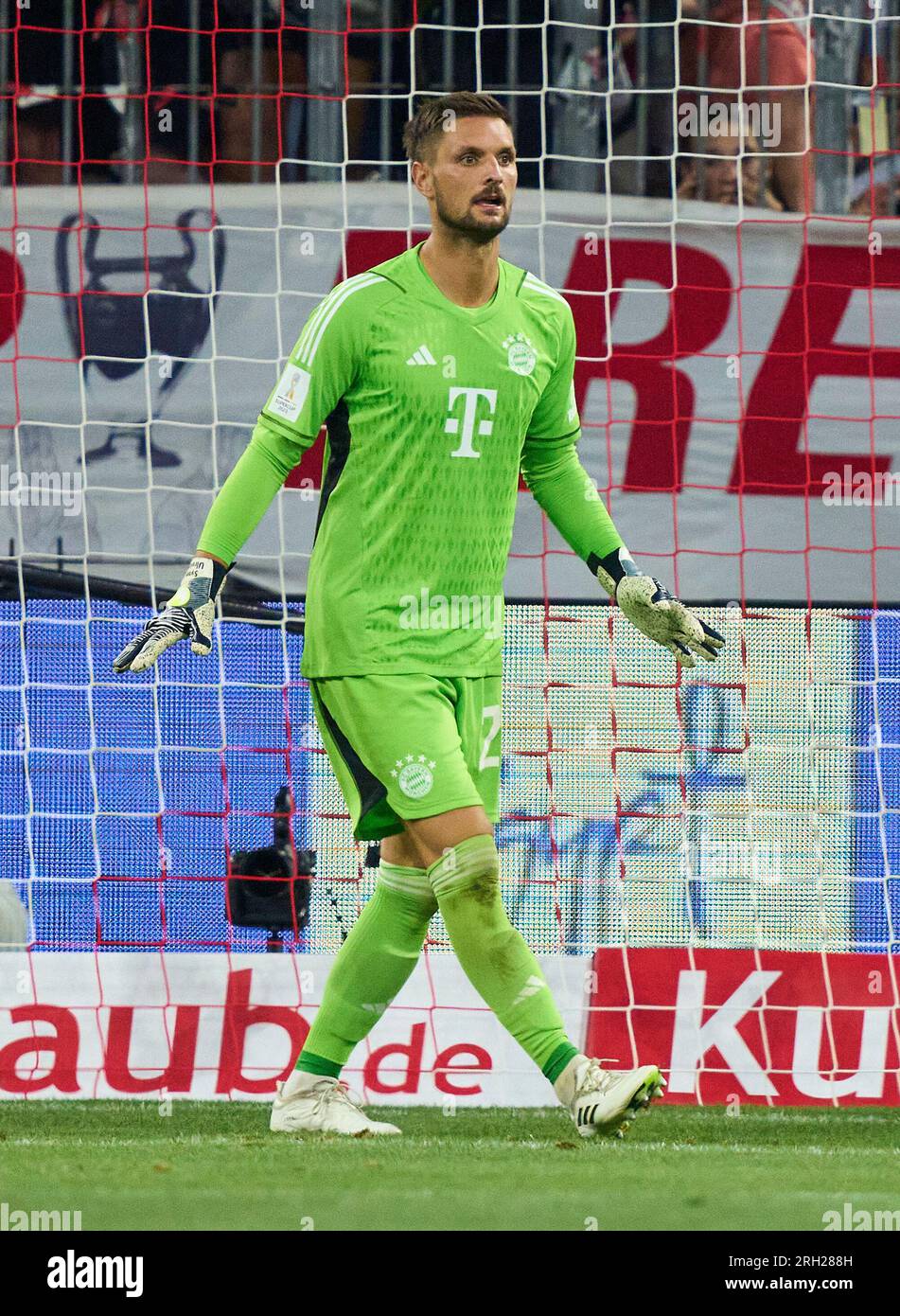 Munich, Germany. 12th Aug, 2023. Sven ULREICH, FCB 26 goalkeeper, sad ...