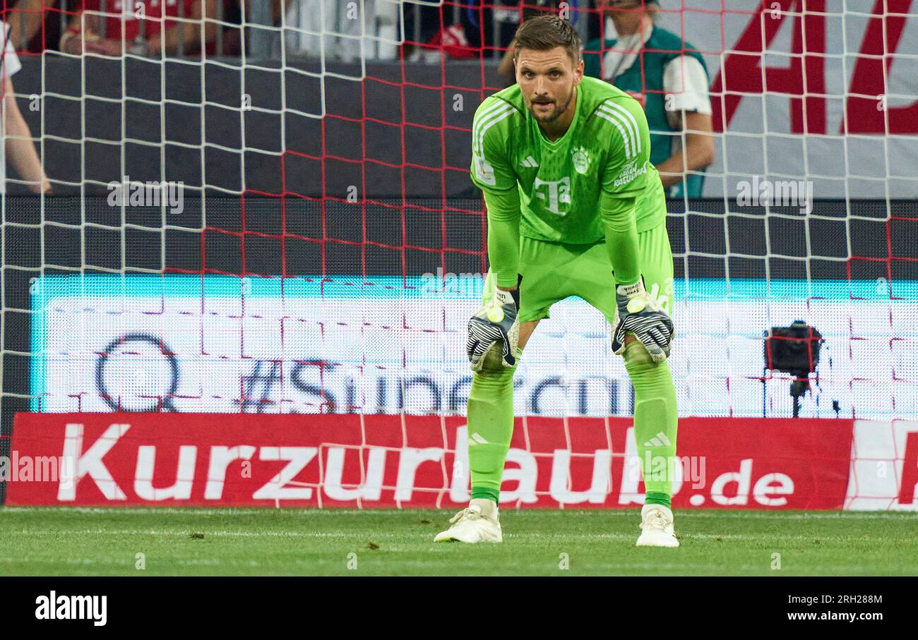 Munich, Germany. 12th Aug, 2023. Sven ULREICH, FCB 26 goalkeeper, sad ...