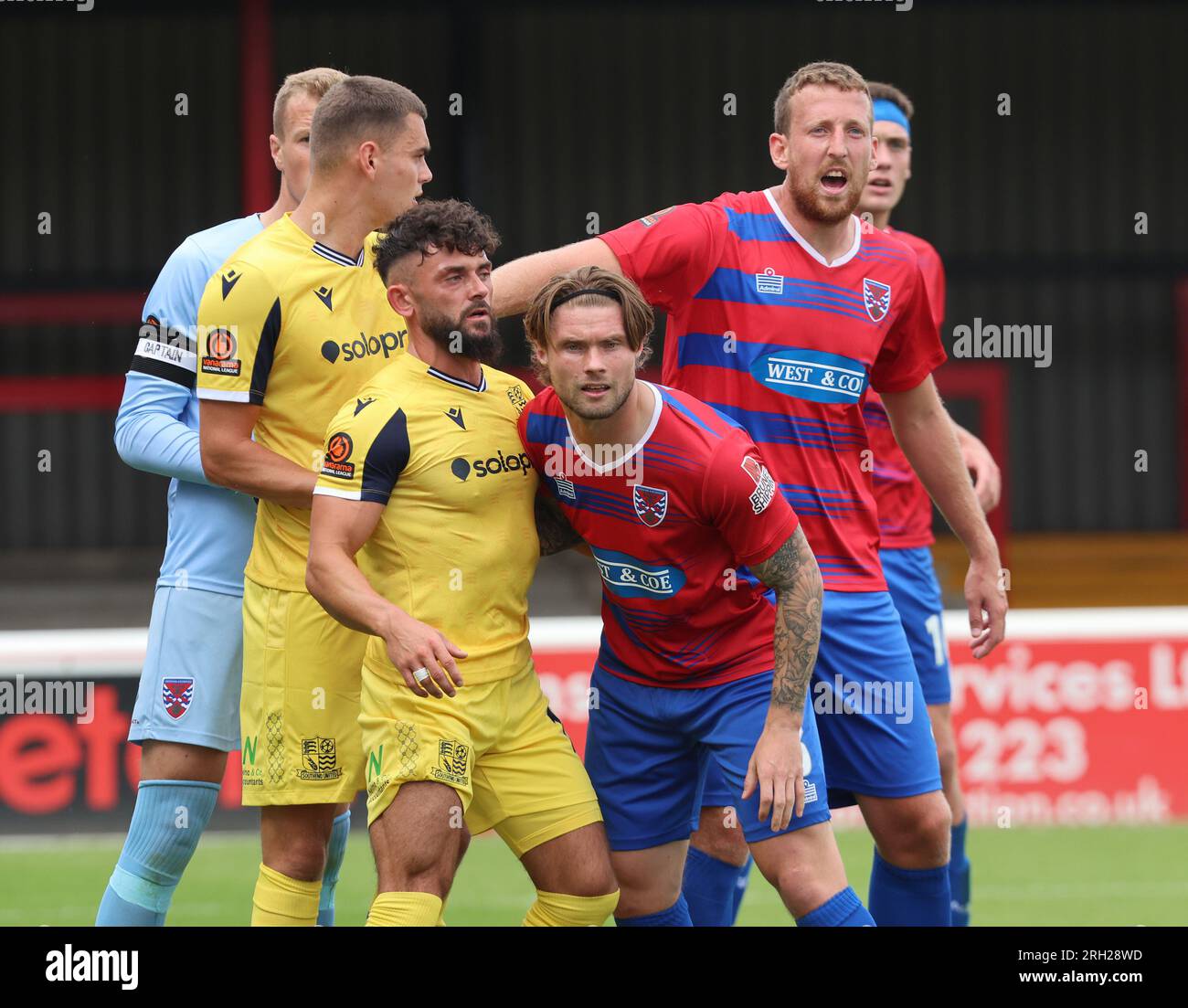 L-R Callum Powell of Southend United, Dagenham & Redbridge's Elliott ...