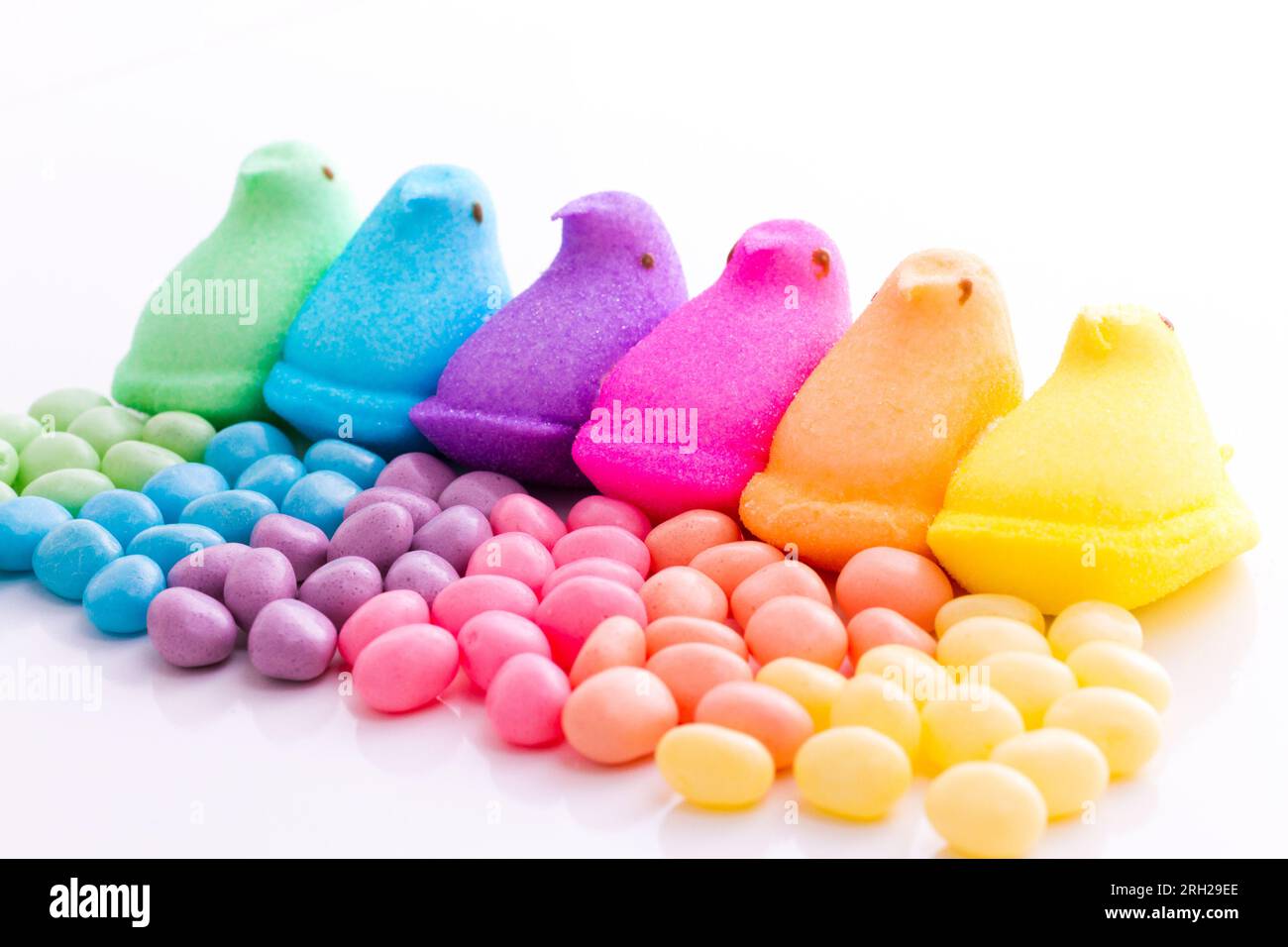 Peeps marshmallow rainbow hi-res stock photography and images - Alamy