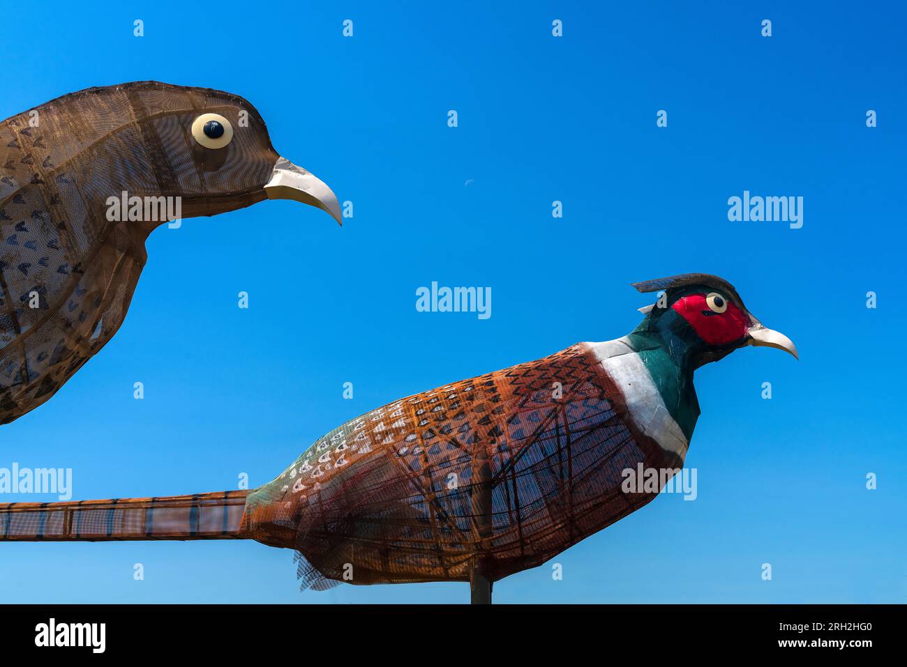 Pheasants on the Prairie sculpture on North Dakota’s Enchanted Highway ...