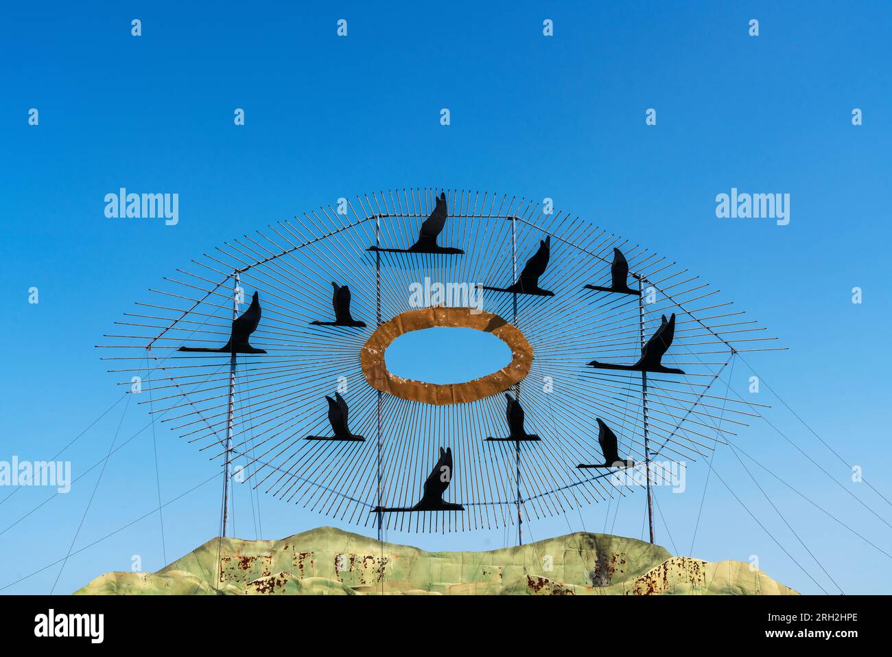Geese in Flight sculpture on North Dakota’s Enchanted Highway Stock ...