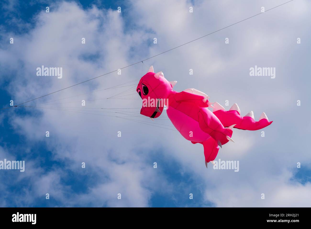 Dragon kite festival hi-res stock photography and images - Alamy