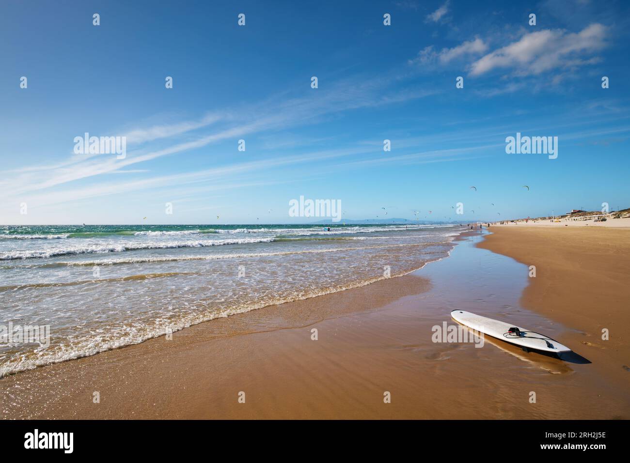 Atlantic ocean beach at Fonte da Telha beach, Costa da Caparica ...