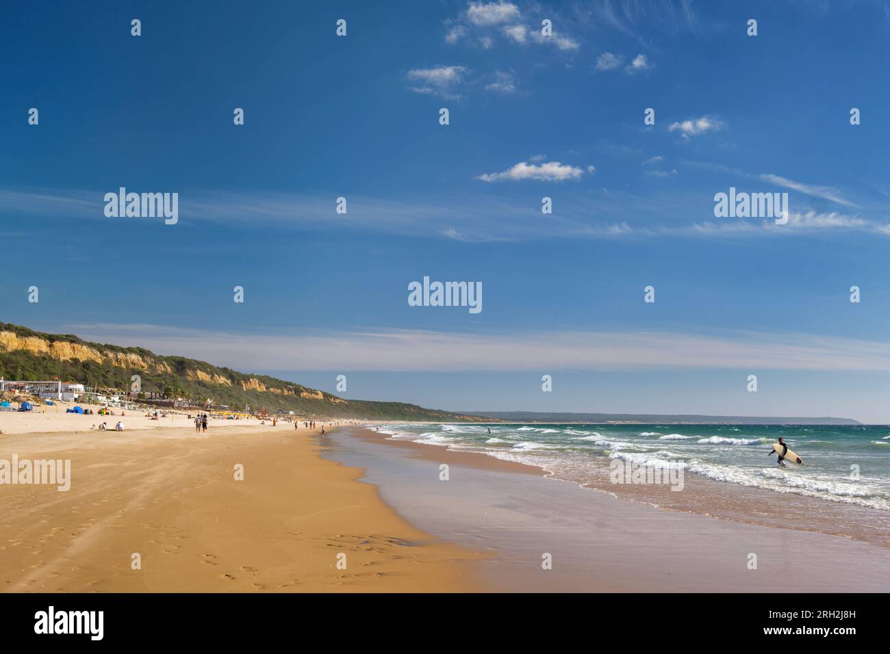 Atlantic ocean beach at Fonte da Telha beach, Costa da Caparica ...