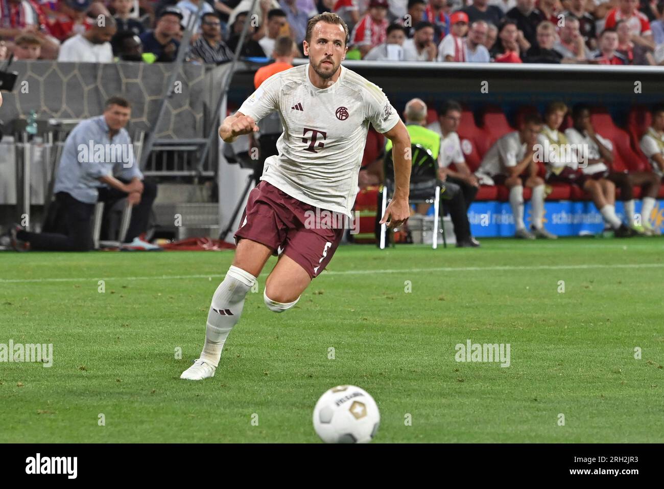 Harry KANE (FC Bayern Munich), action, single action, single image, cut ...