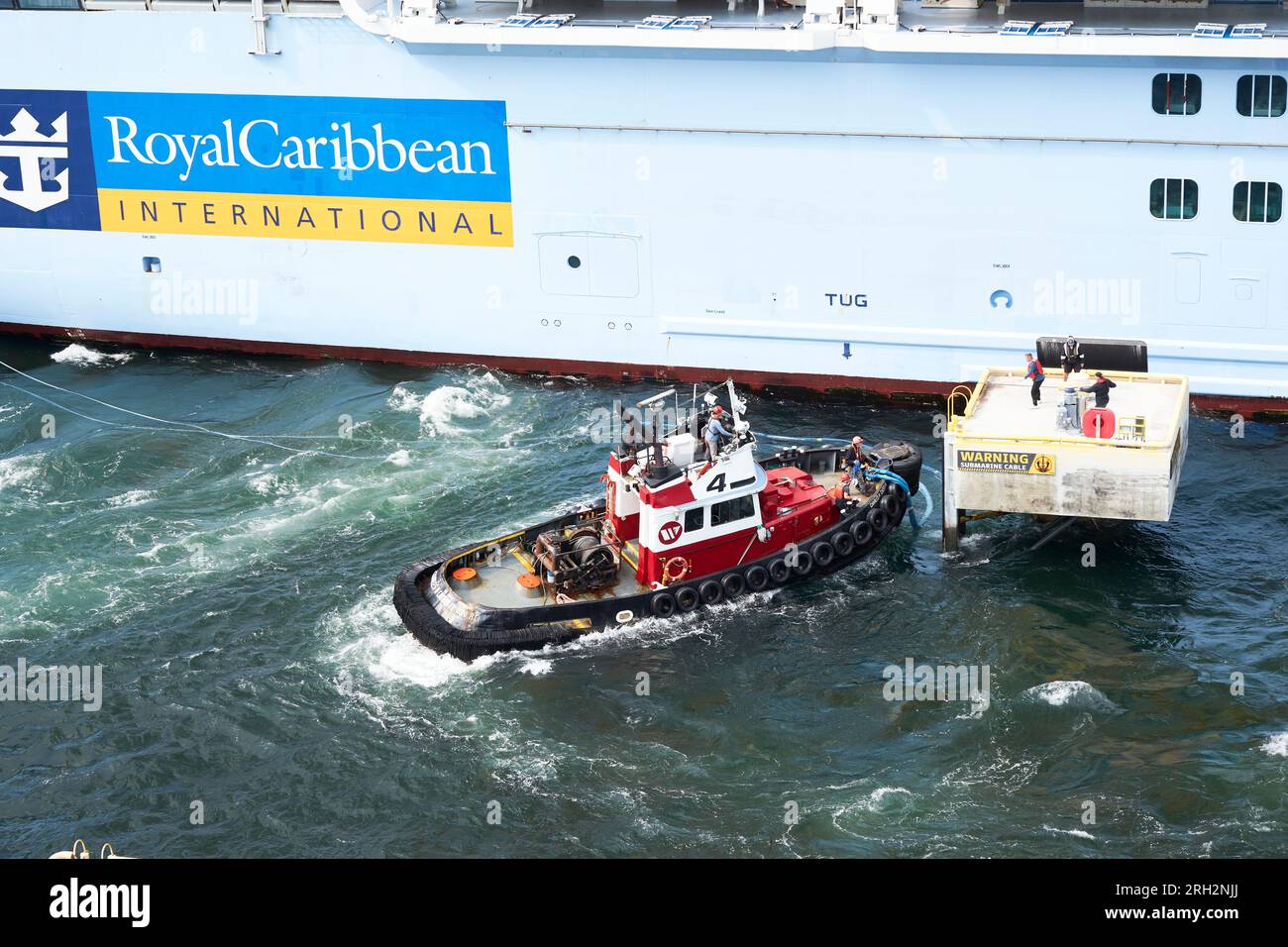 Charles H. Cates IV Tugboat assisting the Royal Caribbean Quantum of ...