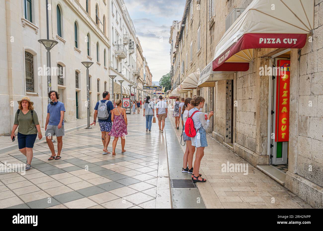 Tourists on the streets of Split Stock Photo - Alamy