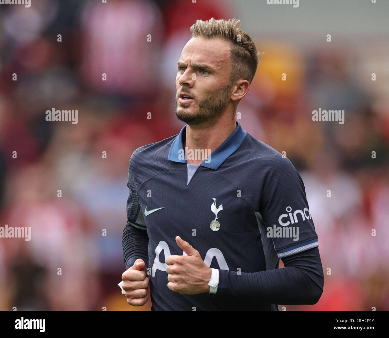 James maddison brentford hi-res stock photography and images - Alamy