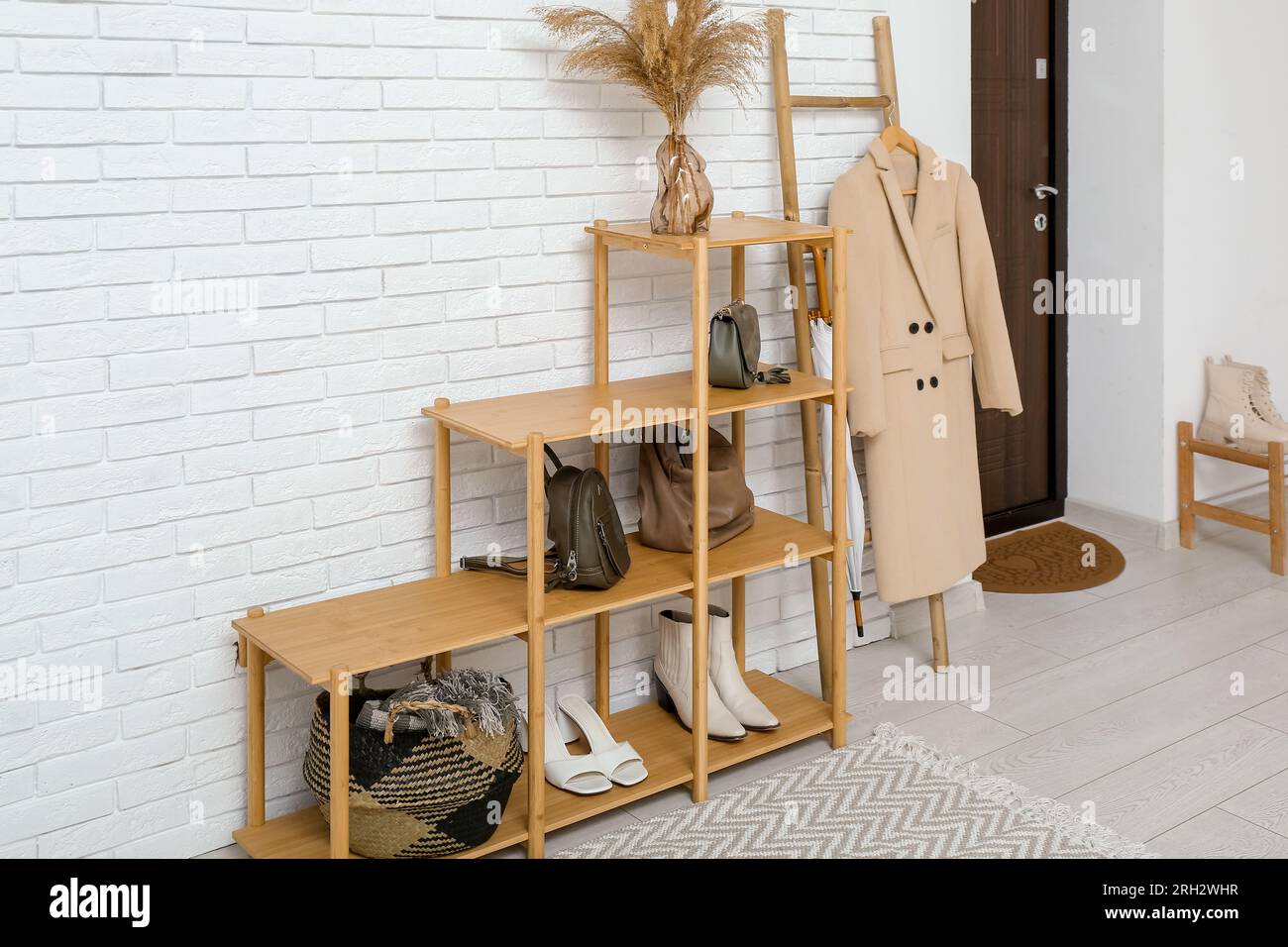 Ladder shelving unit hi-res stock photography and images - Alamy