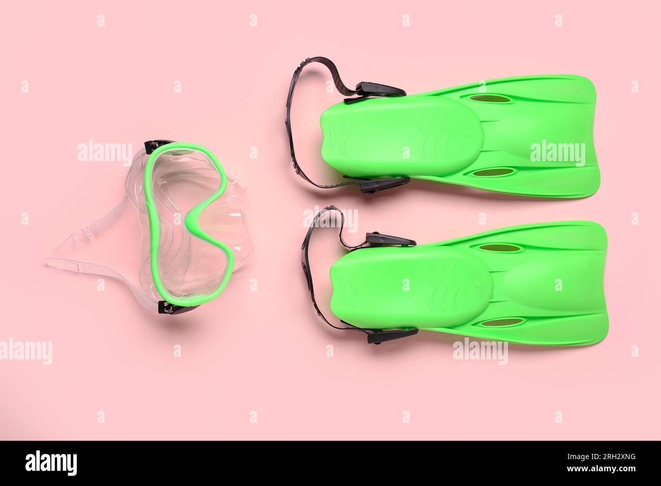 Pink flippers hi-res stock photography and images - Alamy