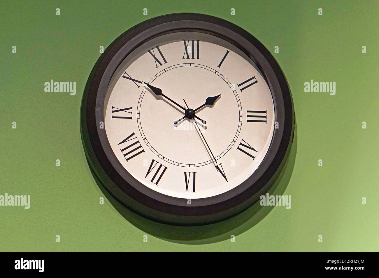 Old analog wall clock roman hi-res stock photography and images - Alamy