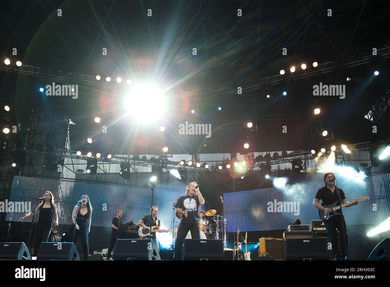 Opus hi-res stock photography and images - Alamy