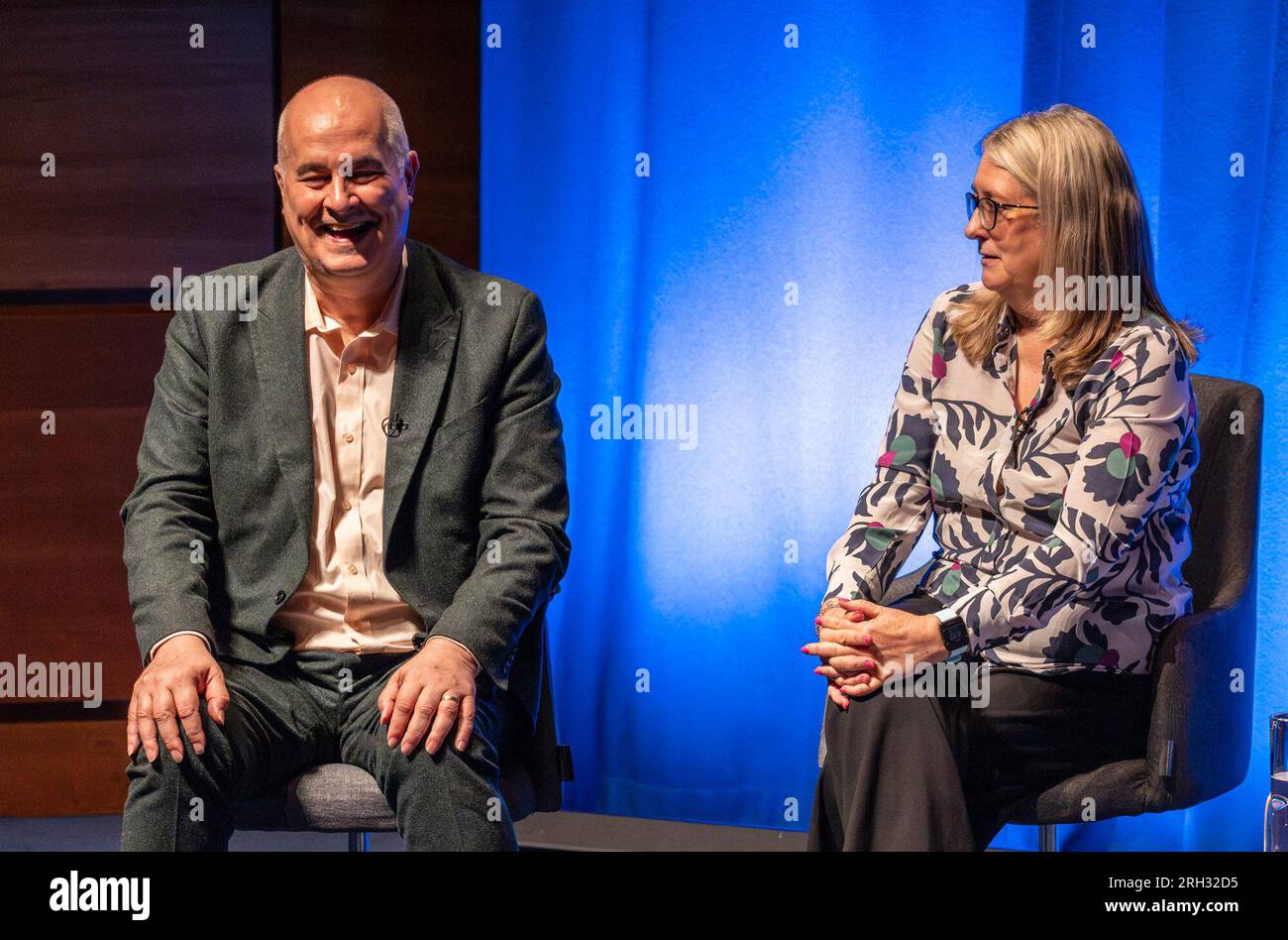 Jacqui smith mp hi-res stock photography and images - Alamy