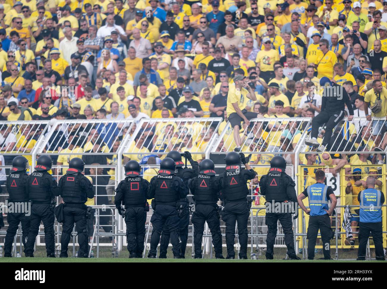 Leipzig, Germany. 13th Aug, 2023. Soccer: DFB Cup, Lok Leipzig ...