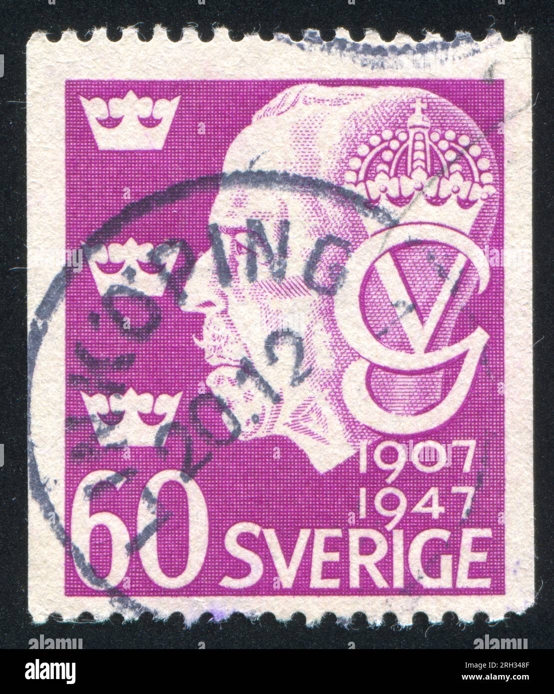 SWEDEN - CIRCA 1947: stamp printed by Sweden, shows King Gustaf V ...
