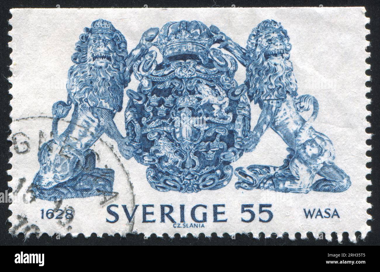 Swedish royal coat of arms hi-res stock photography and images - Alamy