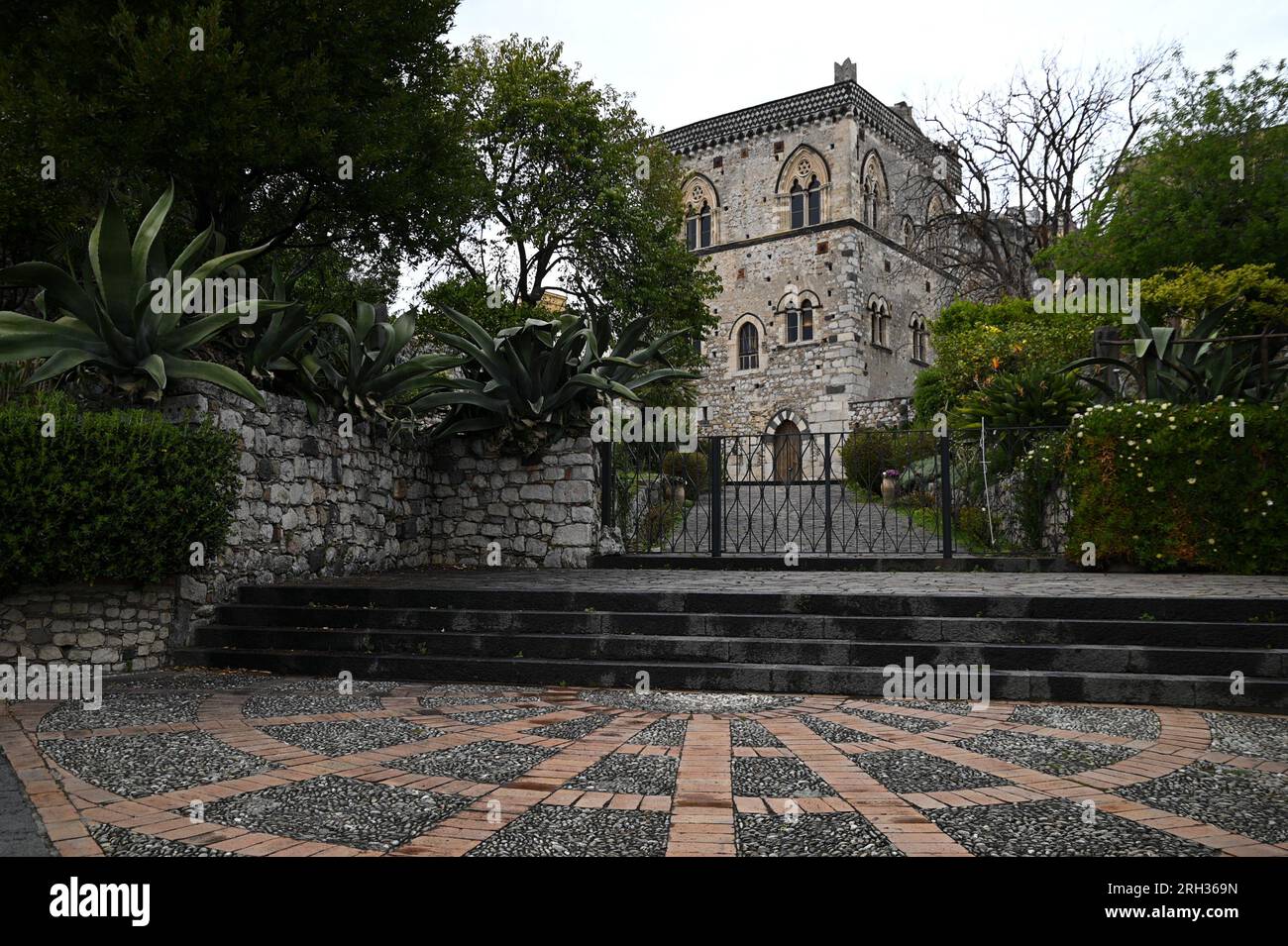 Scenic exterior view of the Sicilian Gothic style masterpiece Palazzo ...