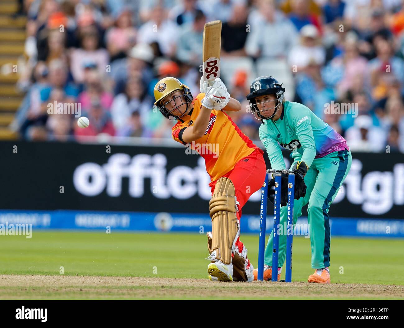 Issy wong hi-res stock photography and images - Alamy