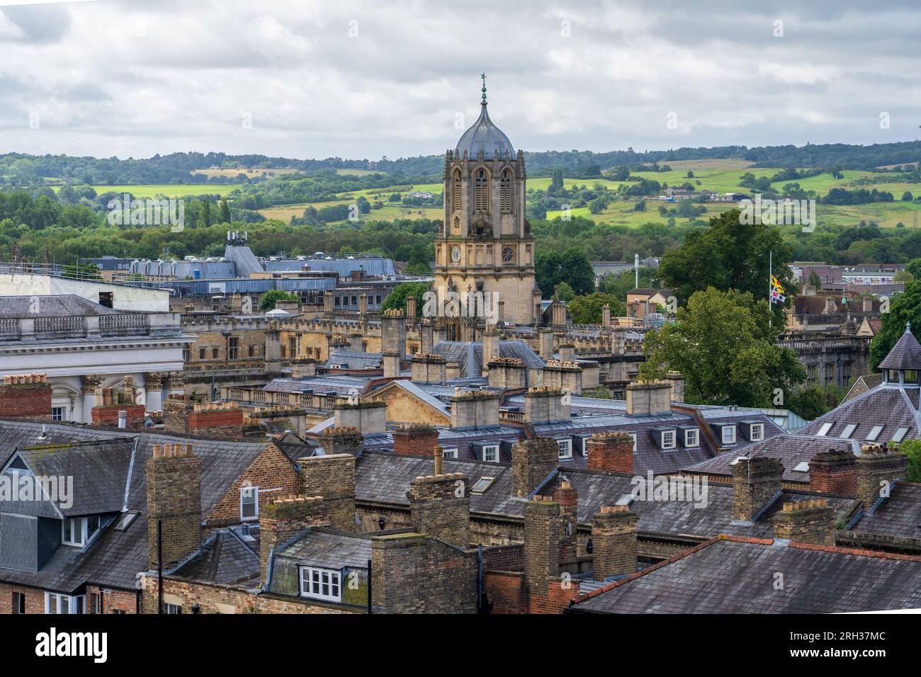 Oxford tom tower hi-res stock photography and images - Alamy