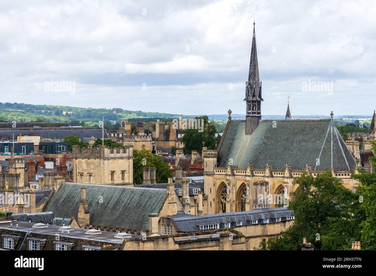 Rooftop view of Oxford from the tower of The University Church of St ...
