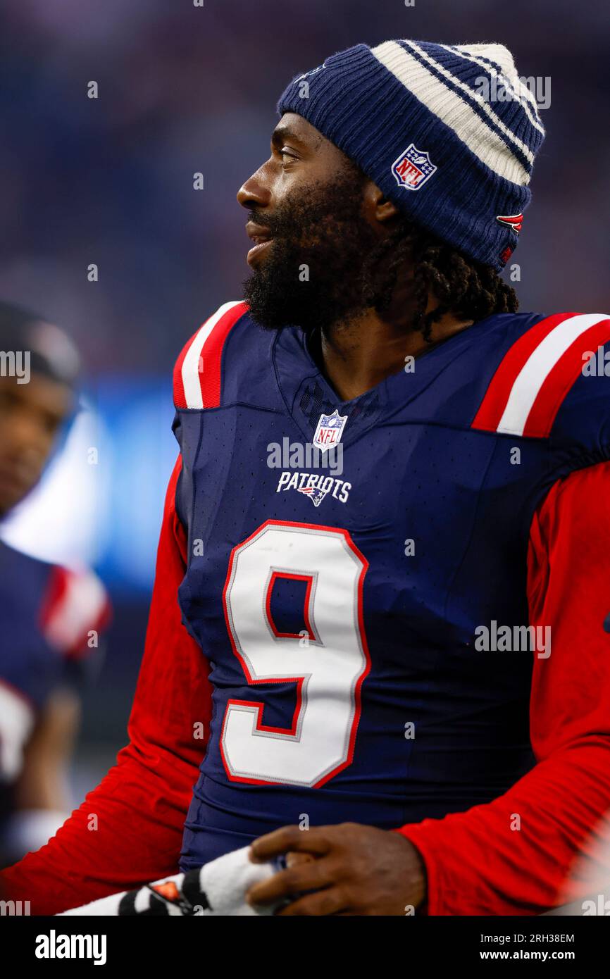 New England Patriots linebacker Matthew Judon (9) reacts during the ...