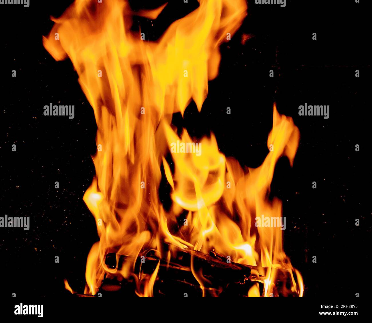 Fire energy hi-res stock photography and images - Alamy