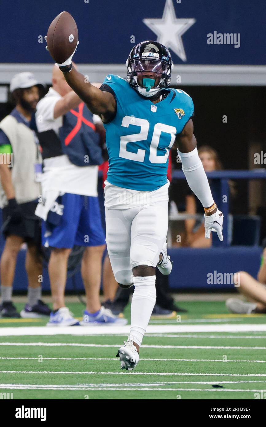 Jacksonville Jaguars safety Daniel Thomas (20) celebrates a fumble ...