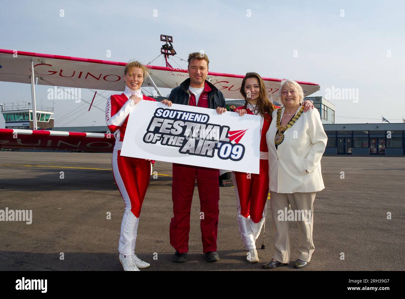 Promoting Southend Airshow, Guinot sponsored Aerosuperbatics wing ...