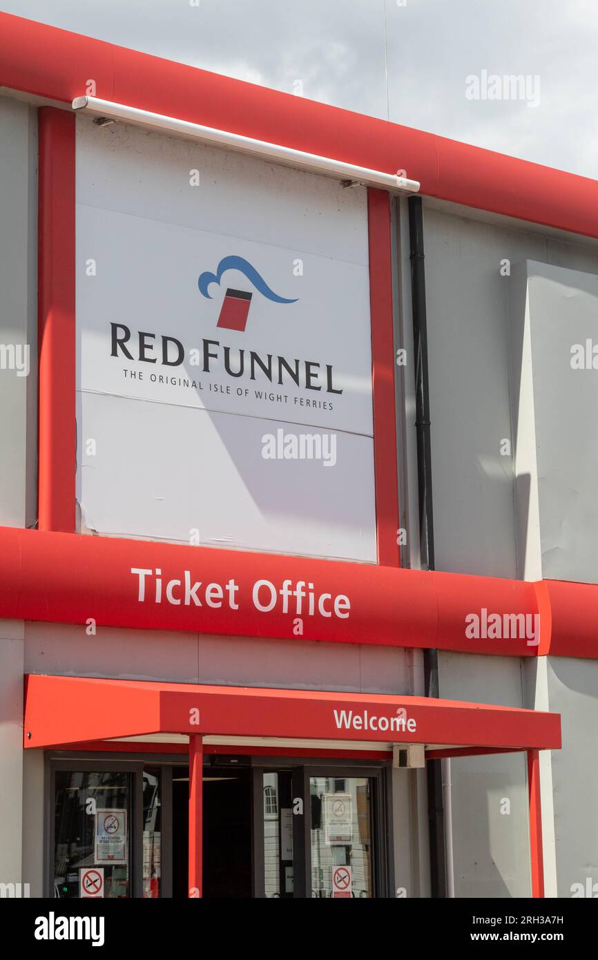 Red funnel line hi-res stock photography and images - Alamy